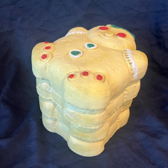 Accents | Vintage Cookie Jar Stack Of Gingerbread Man Cookies Ghc Japan | Poshmark